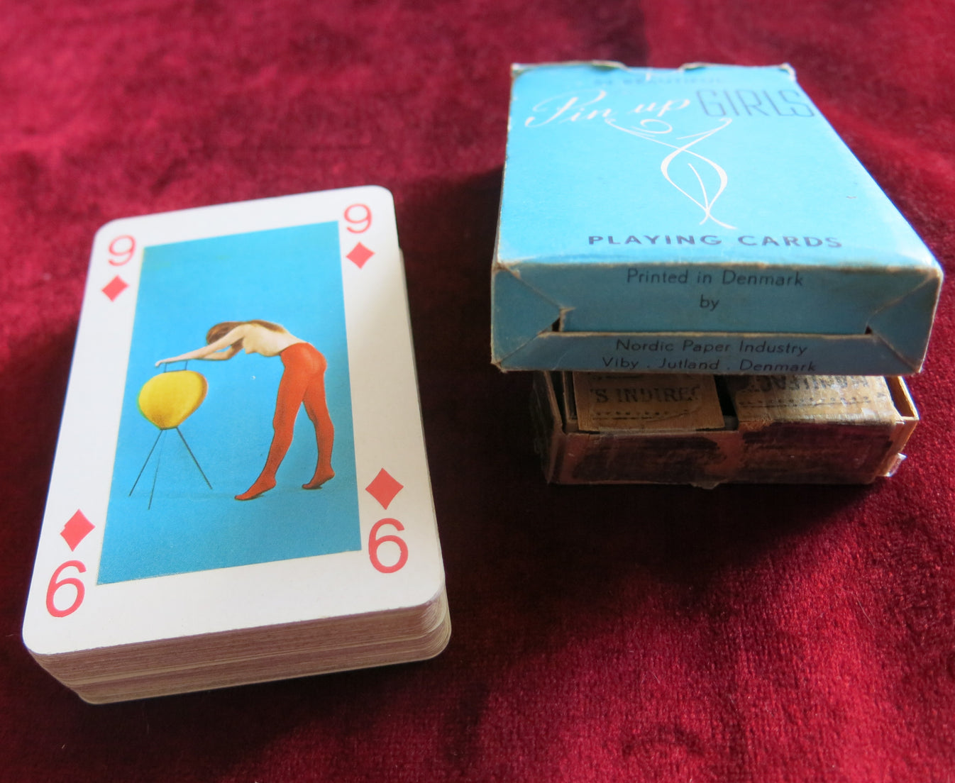 Denmark Pin up girls playing cards - Sexy Nudes girls - Denmark vintag ...